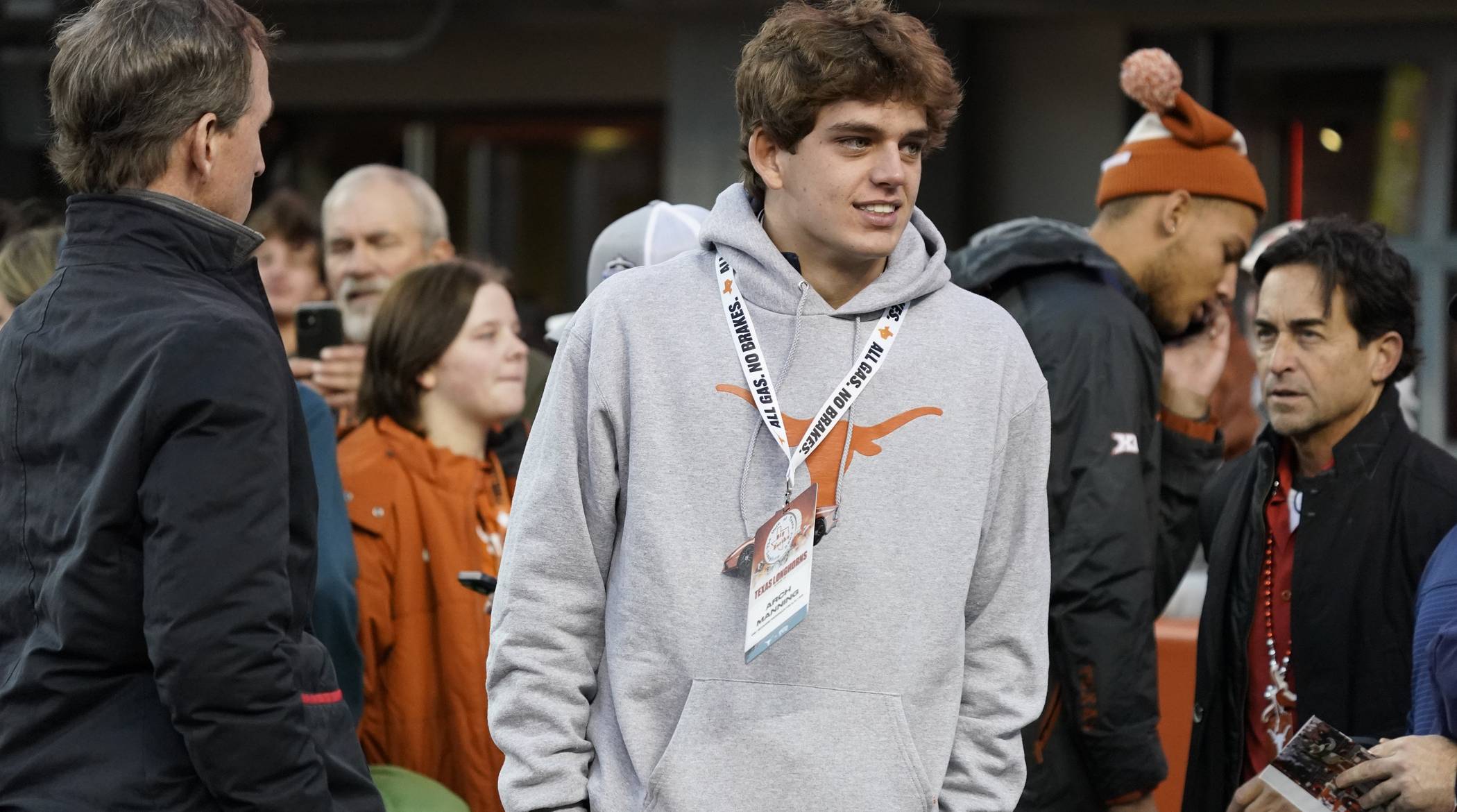 Archie Manning Details Arch’s Choice of Texas Over Alabama, Georgia ...