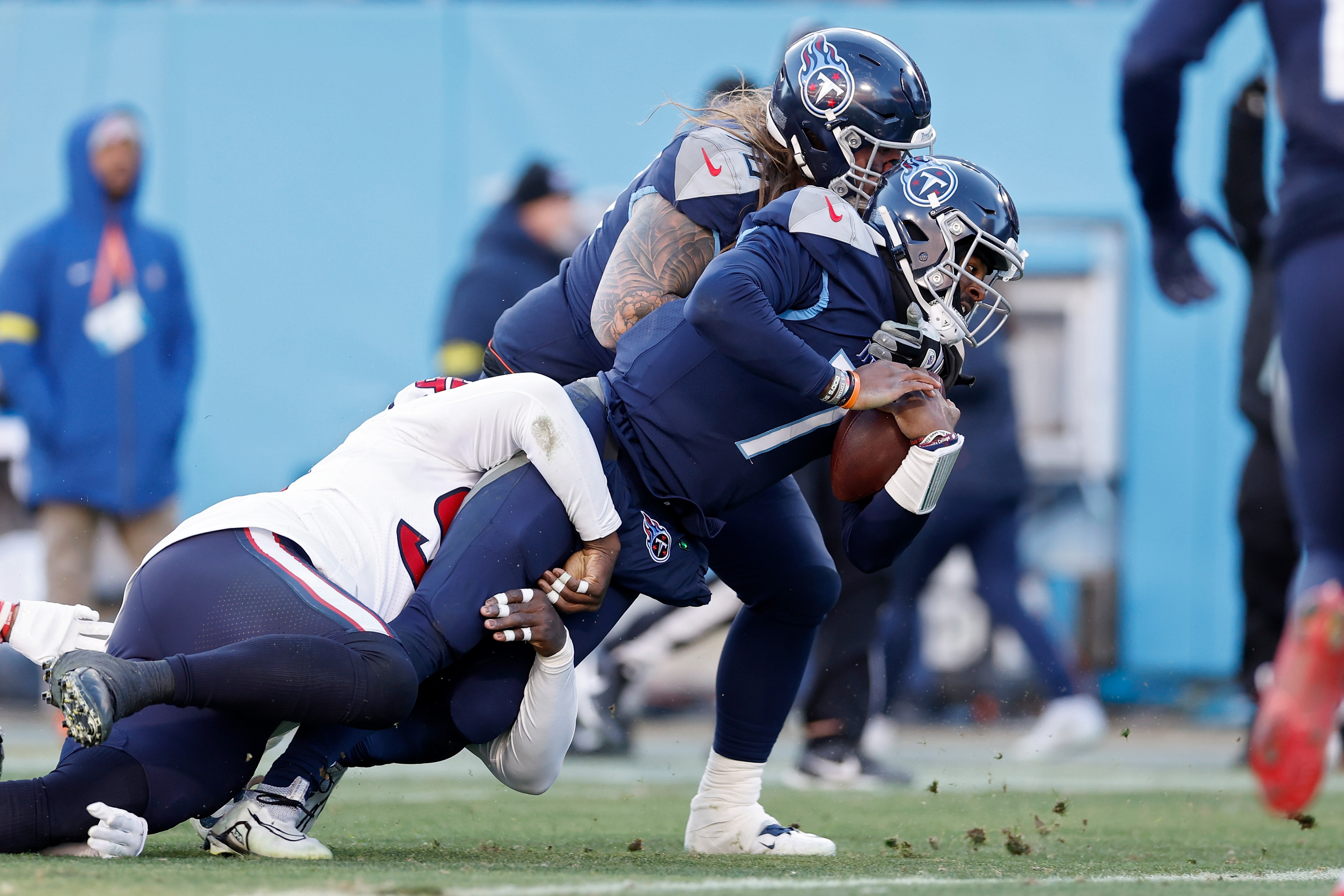 Houston Texans Beat Tennessee Titans 19-14 For Second Win - NOTEBOOK - Sports Illustrated ...