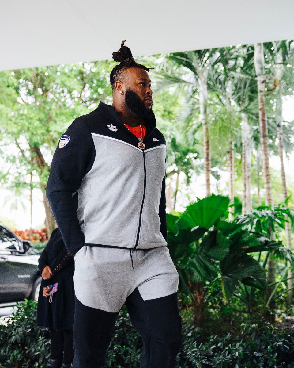 Jordan McFadden Prepares for Final Ride With Clemson - Sports ...