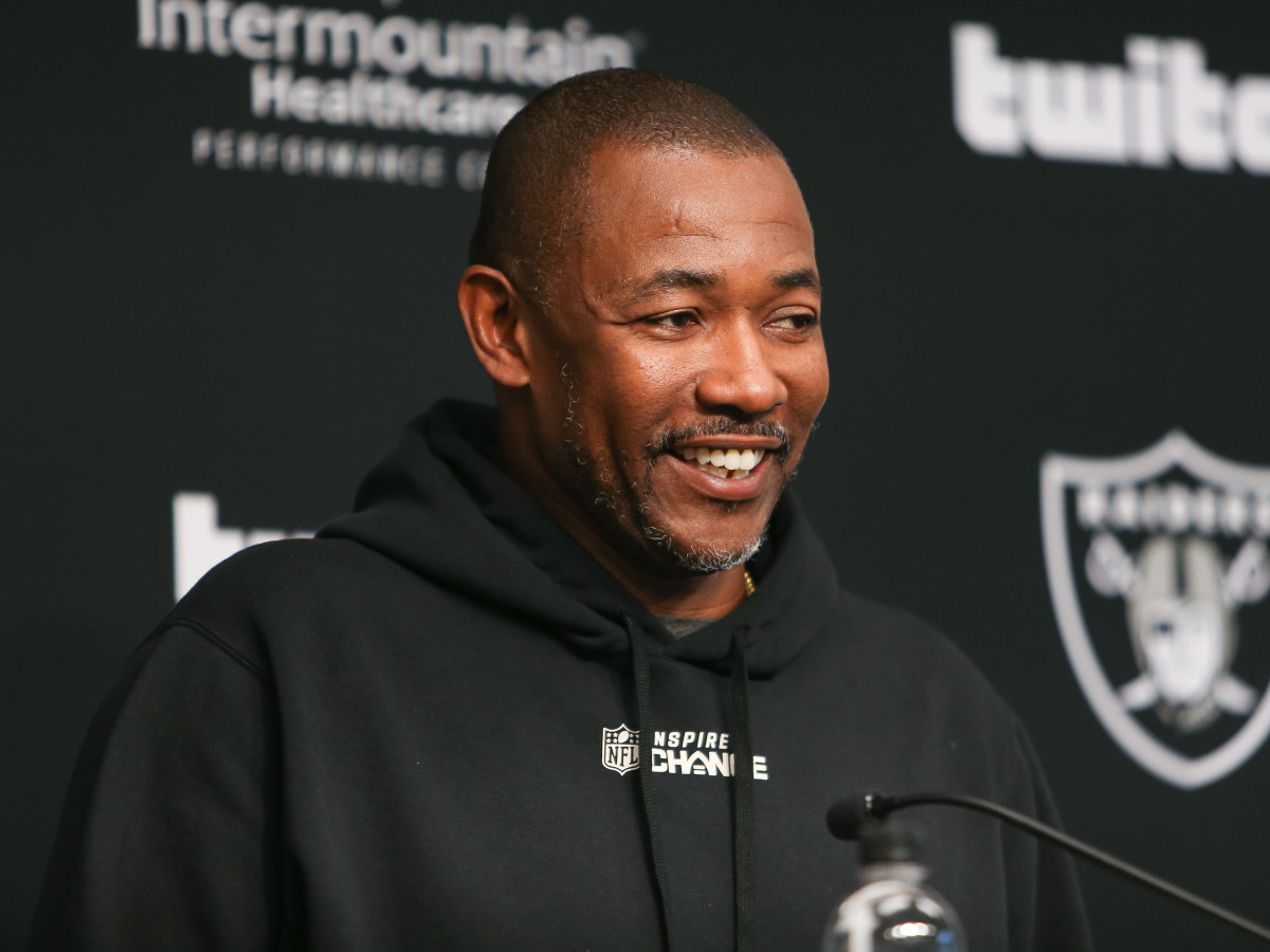 Las Vegas Raiders DC Patrick Graham week 17 update - Sports Illustrated ...