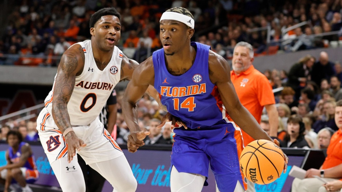 Gators Fall Short of Inspired Upset Over Auburn, Drop SEC Opener 61-58 ...