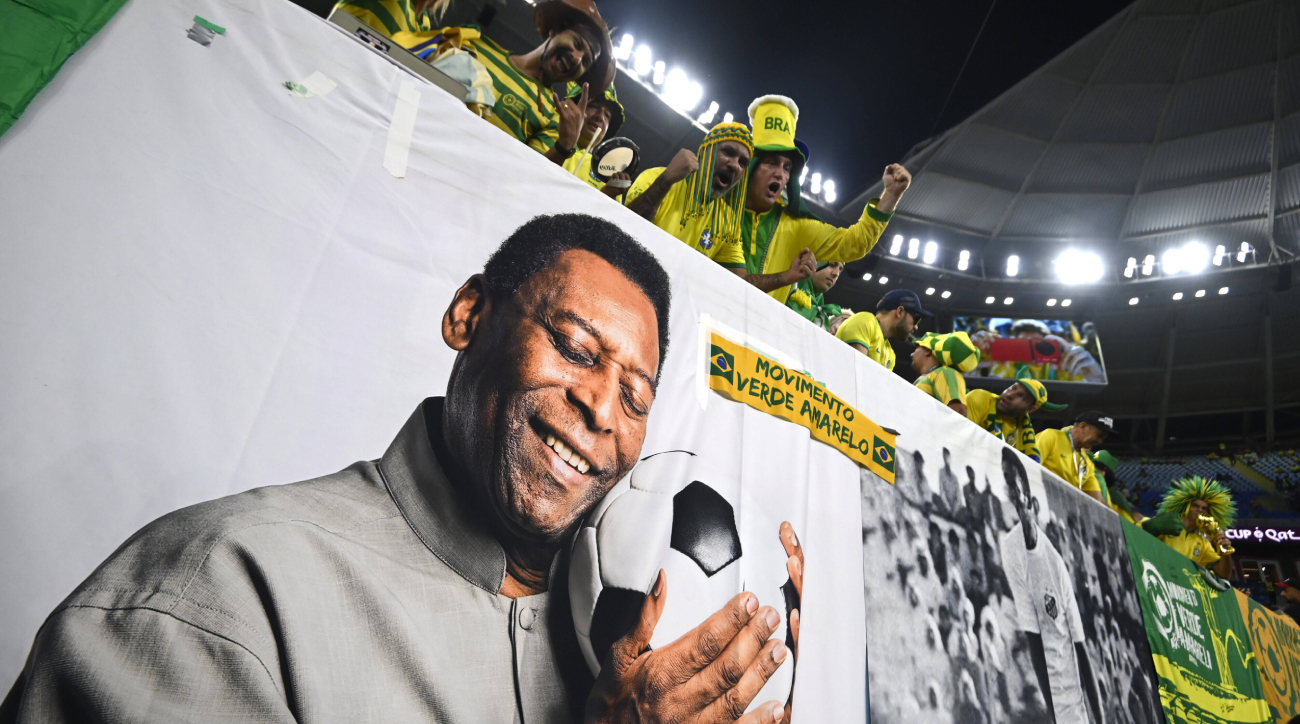 Sports World Reacts to Death of Brazilian Soccer Great Pele - Sports ...