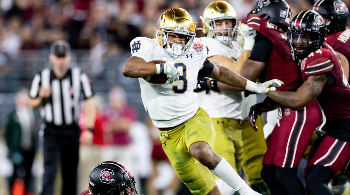Notre Dame RB Logan Diggs Will Enter The Transfer Portal - Sports ...