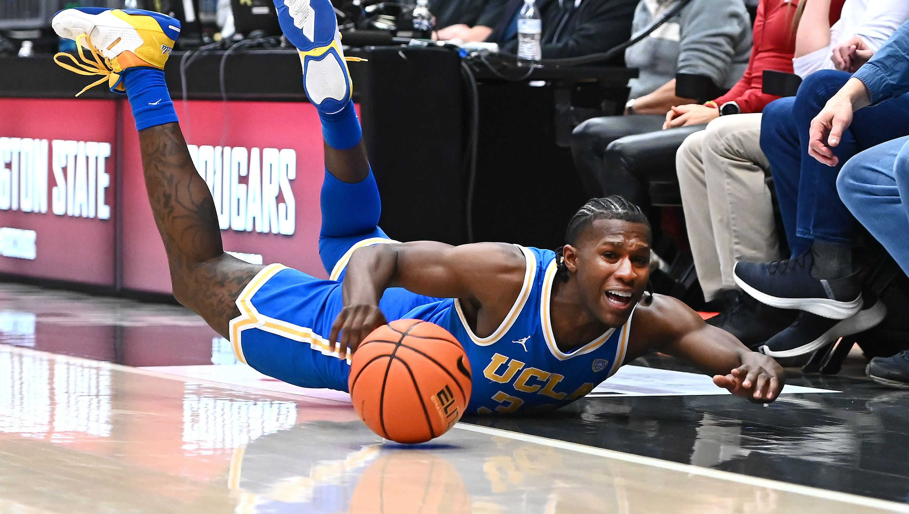 Defense Helps UCLA Men’s Basketball Avoid Upset vs. Washington State ...
