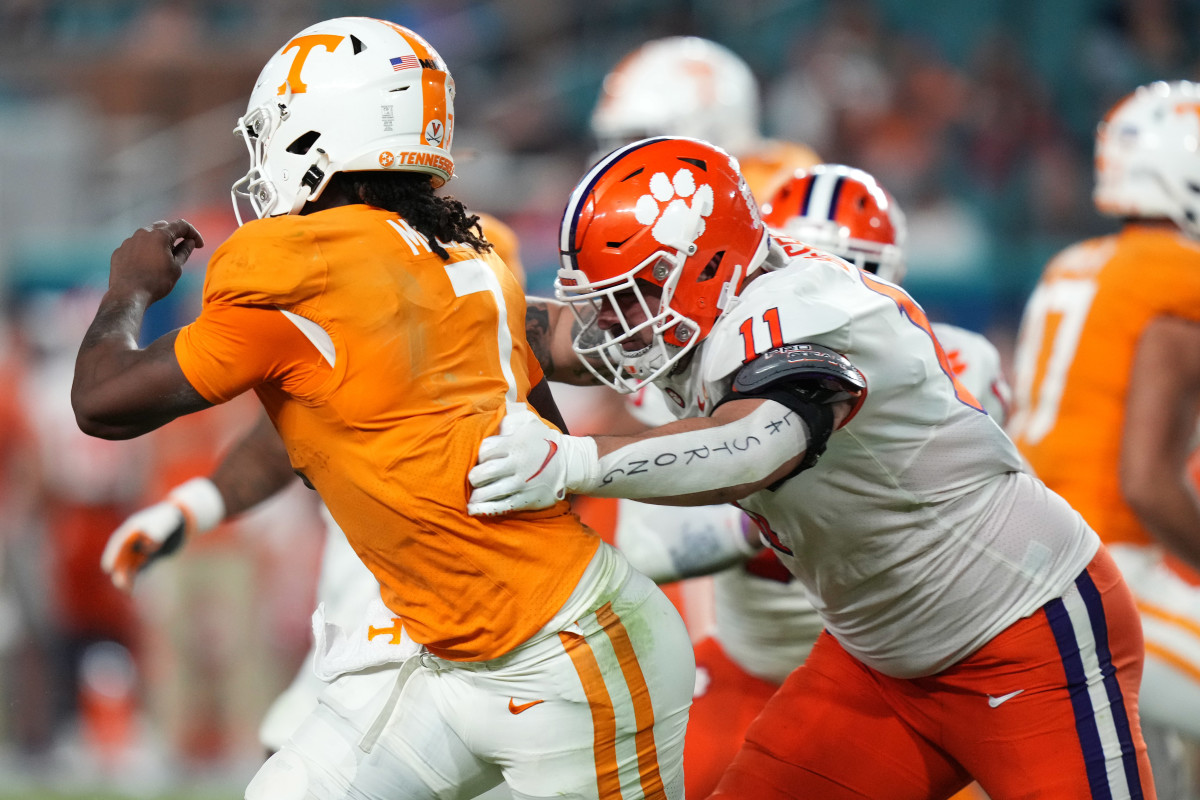 Odds and Ends: Could Former Clemson Tigers Myles Murphy or Bryan Bresee ...