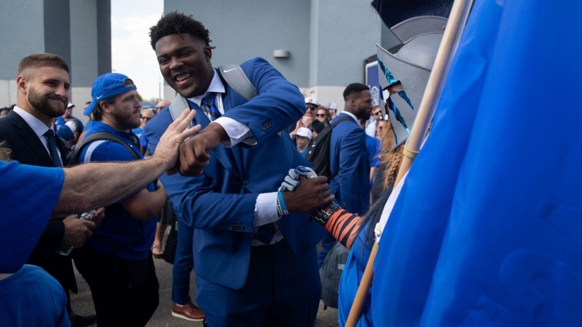 Cam'Ron Jackson Determined to Create 'Disruption' on Gators Defensive ...