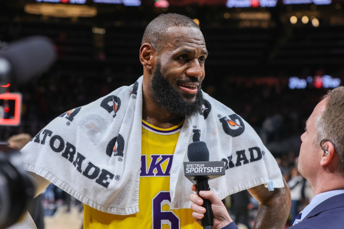 BREAKING: LeBron James' Final Injury Status For Lakers-Hornets Game - Fastbreak on FanNation