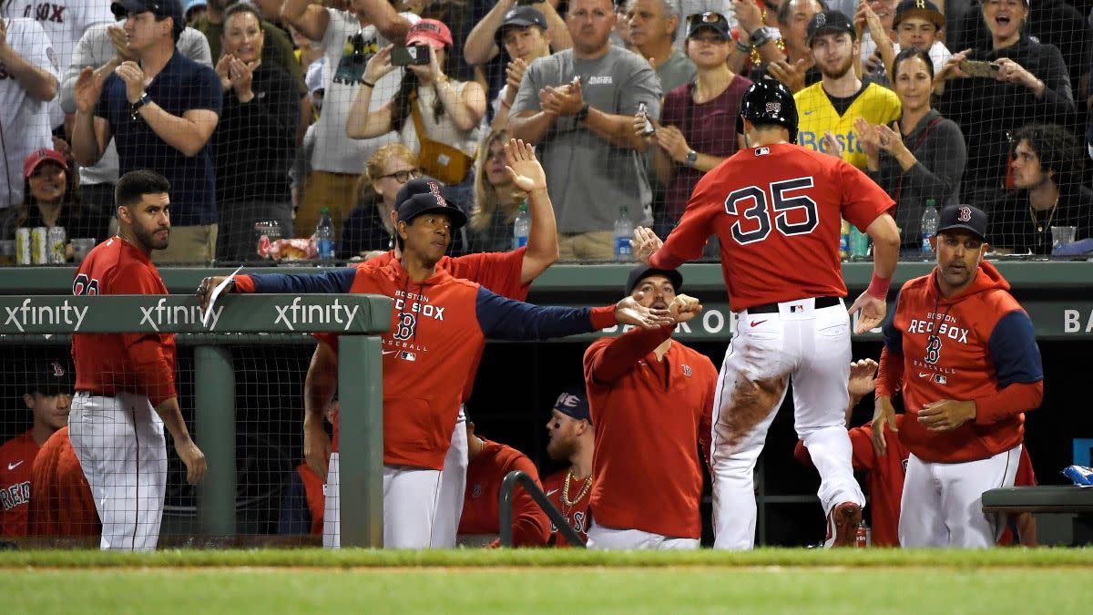 Former Red Sox Slugger Nearing Deal With Cubs After Unexpectedly Short Stint In Boston - Sports ...