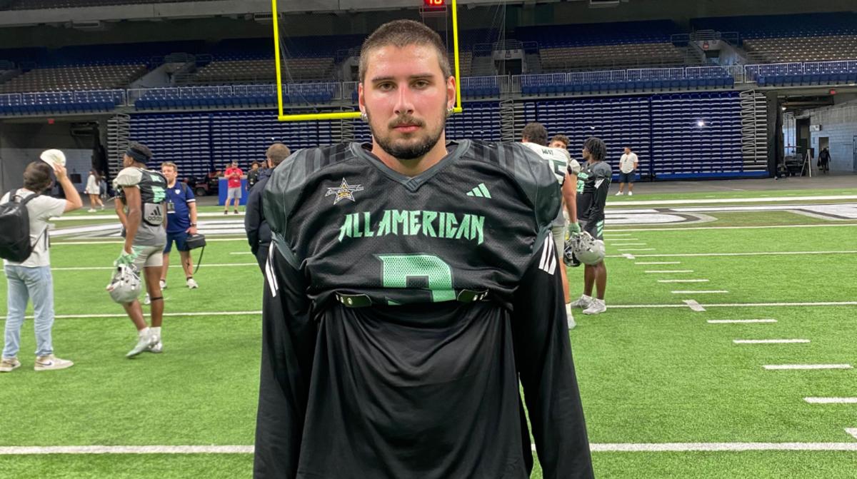 Notre Dame Defensive End Signee Brenan Vernon Flourishing Among Elite ...