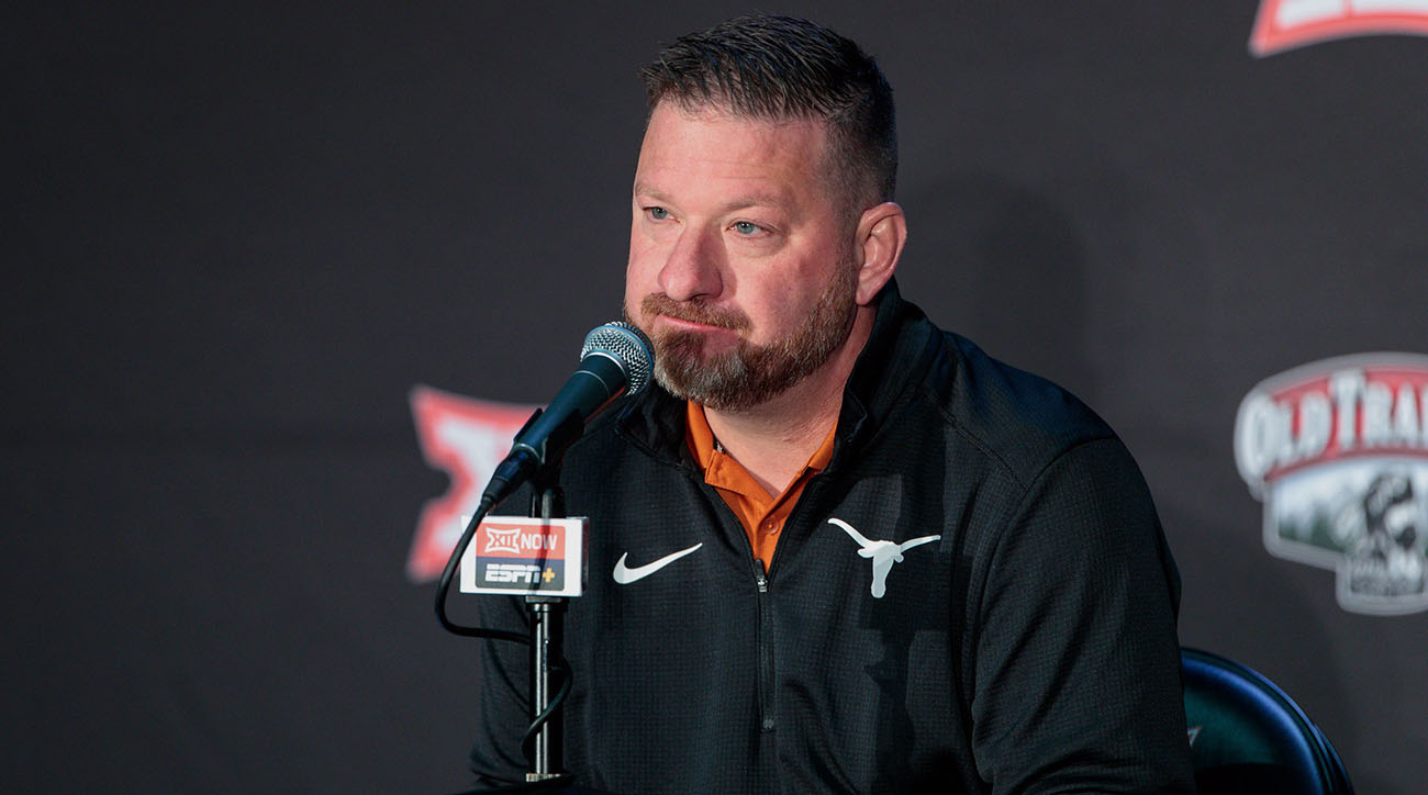 Texas Offered Men’s Basketball Coach Chris Beard Chance to Resign ...