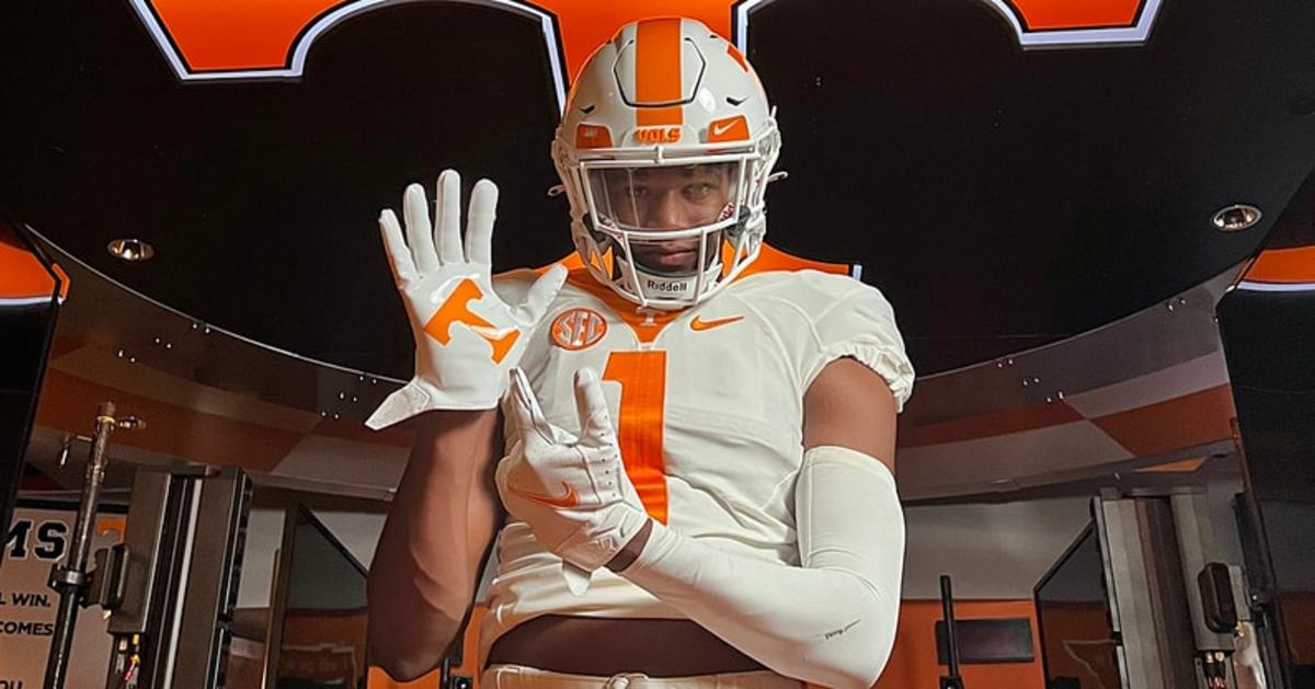 Jonathan Echols' Unique Profile Translates Well To Tennessee Football ...