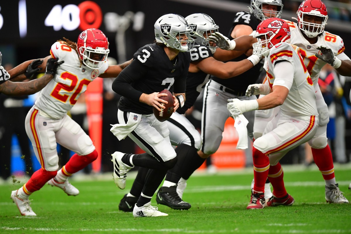 Kansas City Chiefs rout the Las Vegas Raiders - Sports Illustrated Las ...