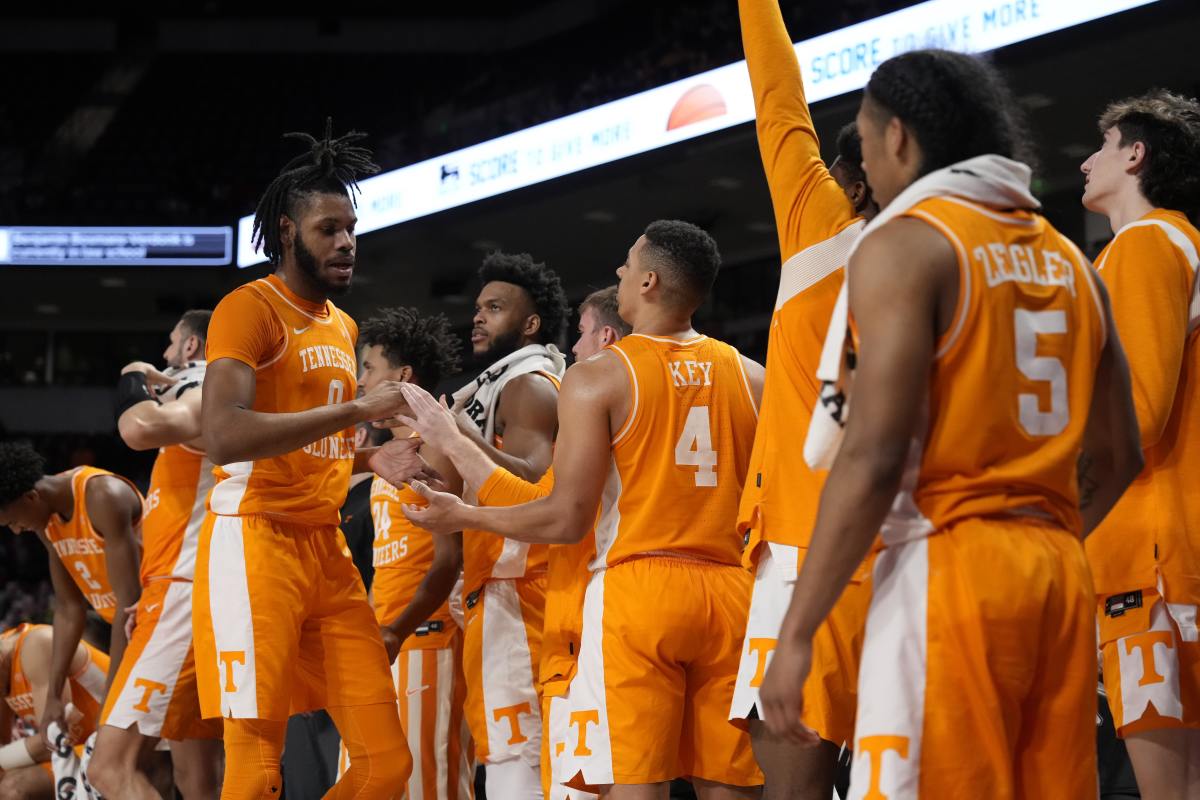 Breaking Down the 2023 Frontcourt for Tennessee Basketball - Sports ...
