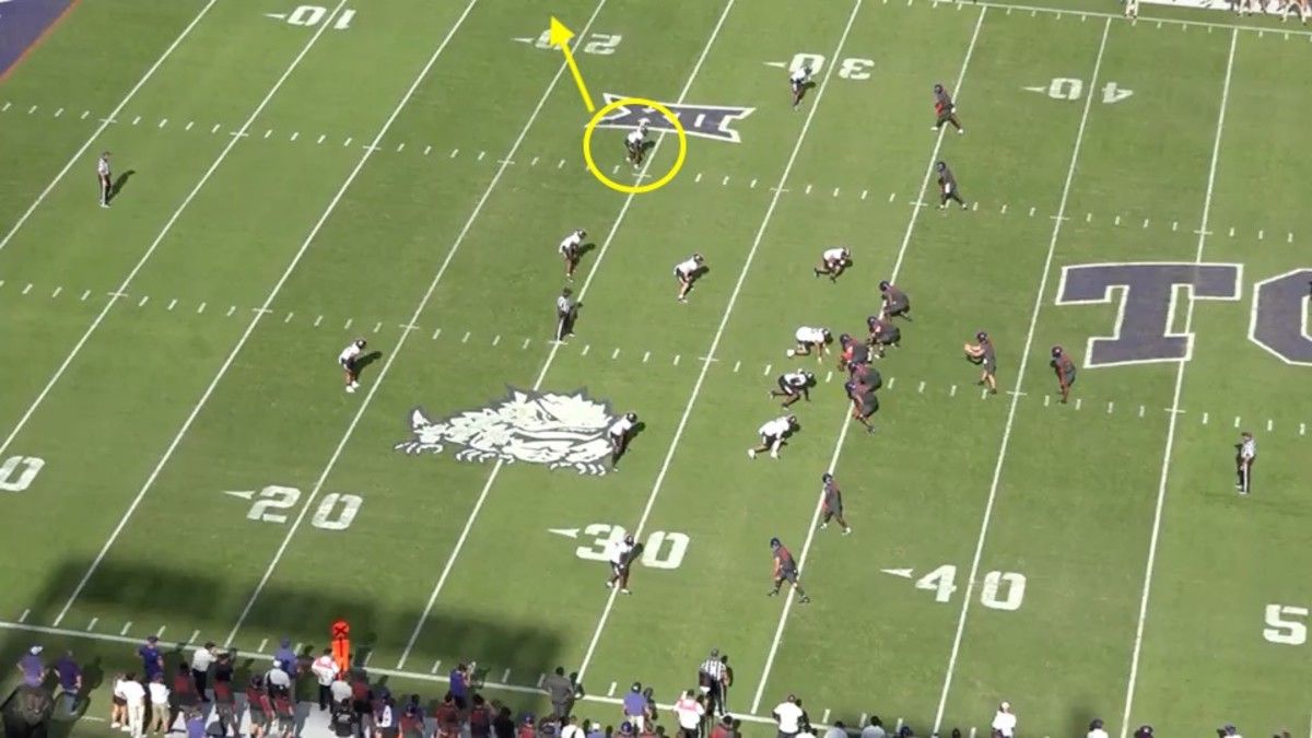 Breaking Down What Thomas Harper Brings To The Notre Dame Defense ...