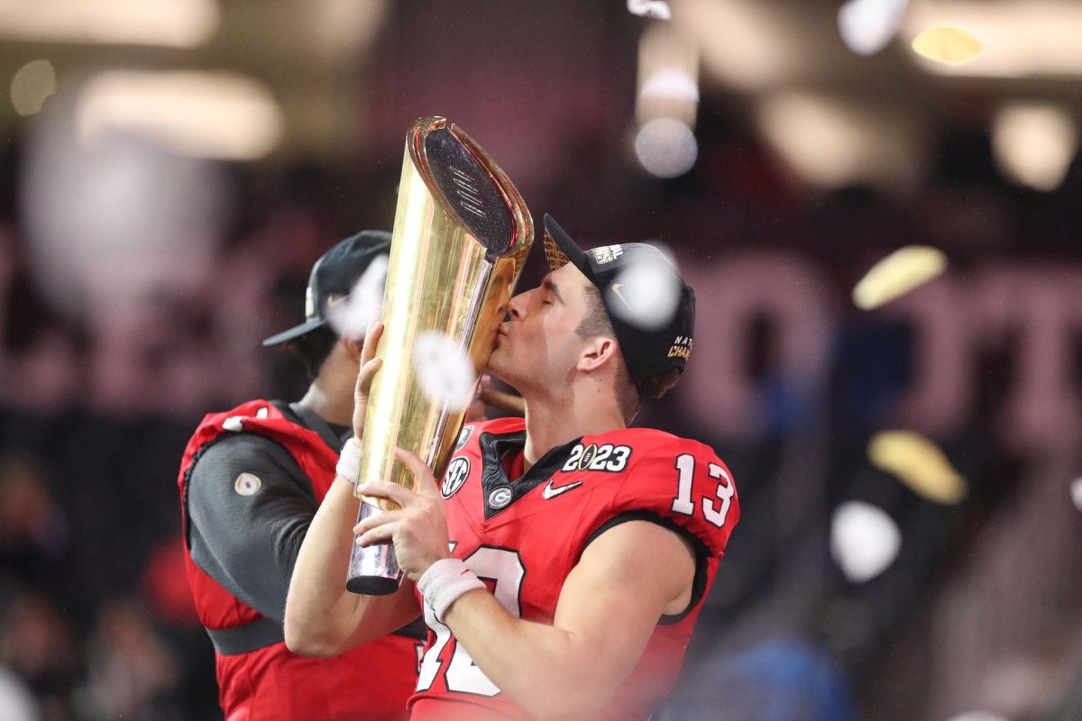 Kirby Smart Calls Stetson Bennett the "Greatest Dawg of All Time ...