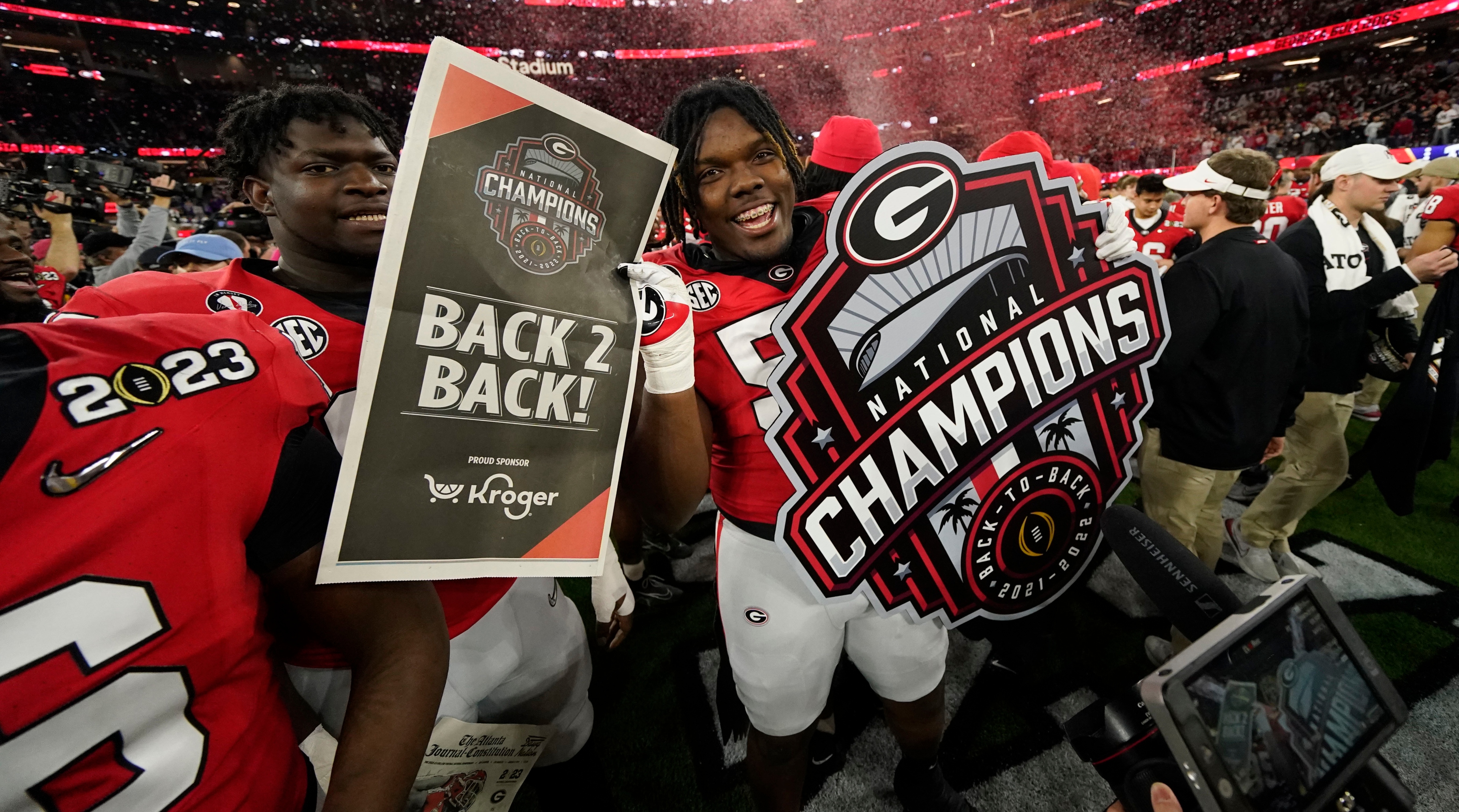 Final College Football Coaches Poll of 2022-23 Released - Sports ...