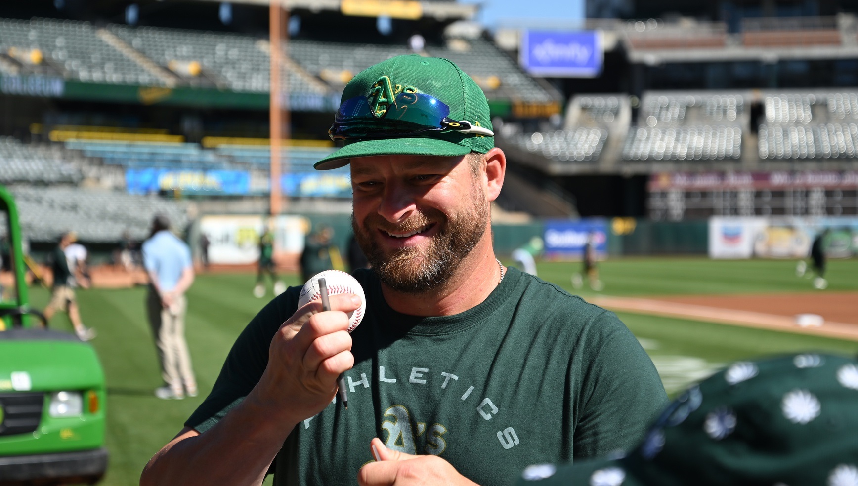 Former Oakland A's Fan Favorite Joins Seattle Mariners Coaching Staff ...