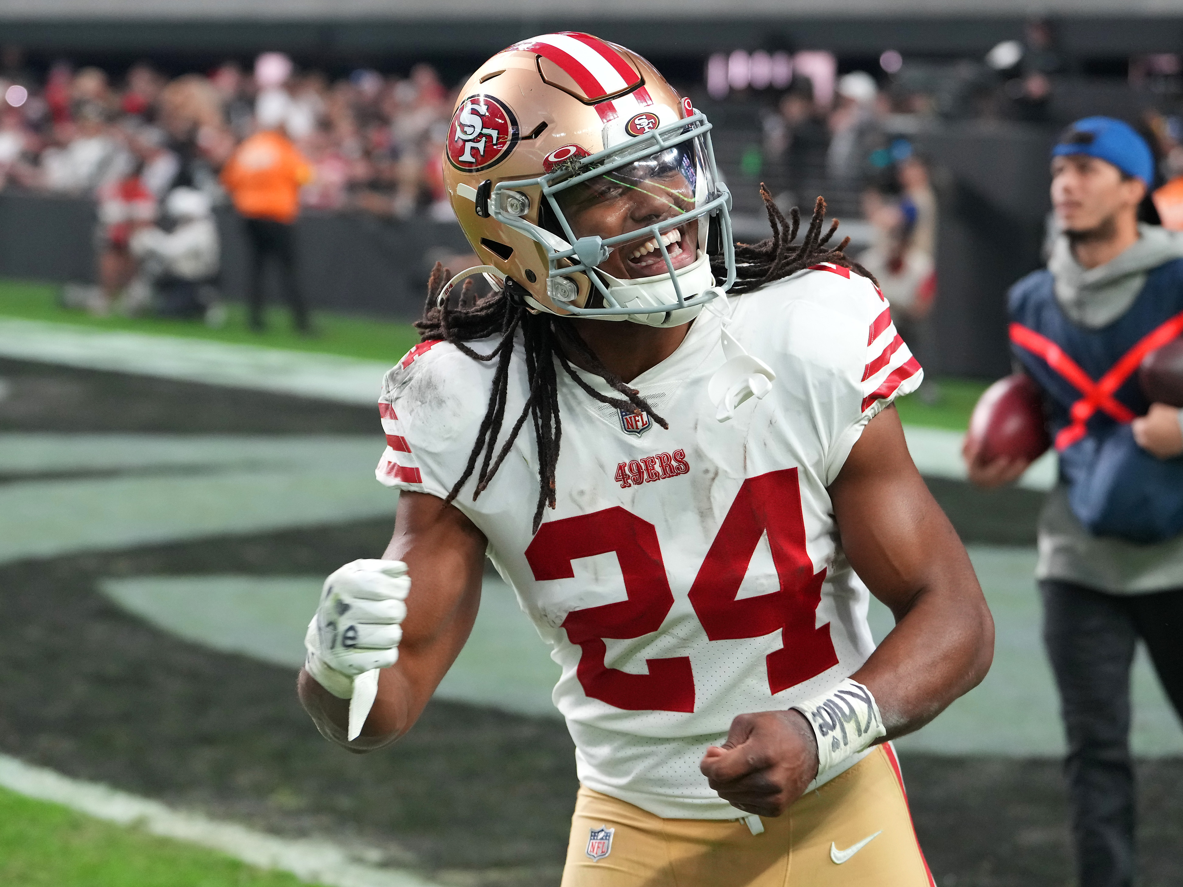 Jordan Mason And San Francisco 49ers Move On To Divisional Round ...