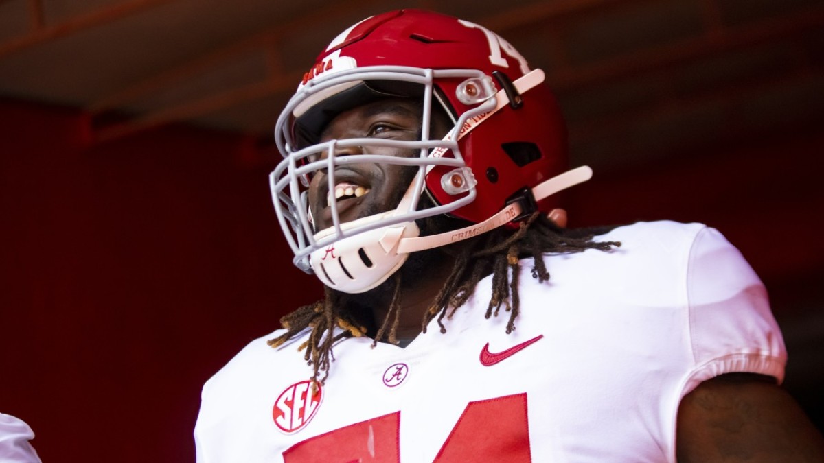 OT Damieon George Jr. Officially Joins Florida Gators - Sports ...