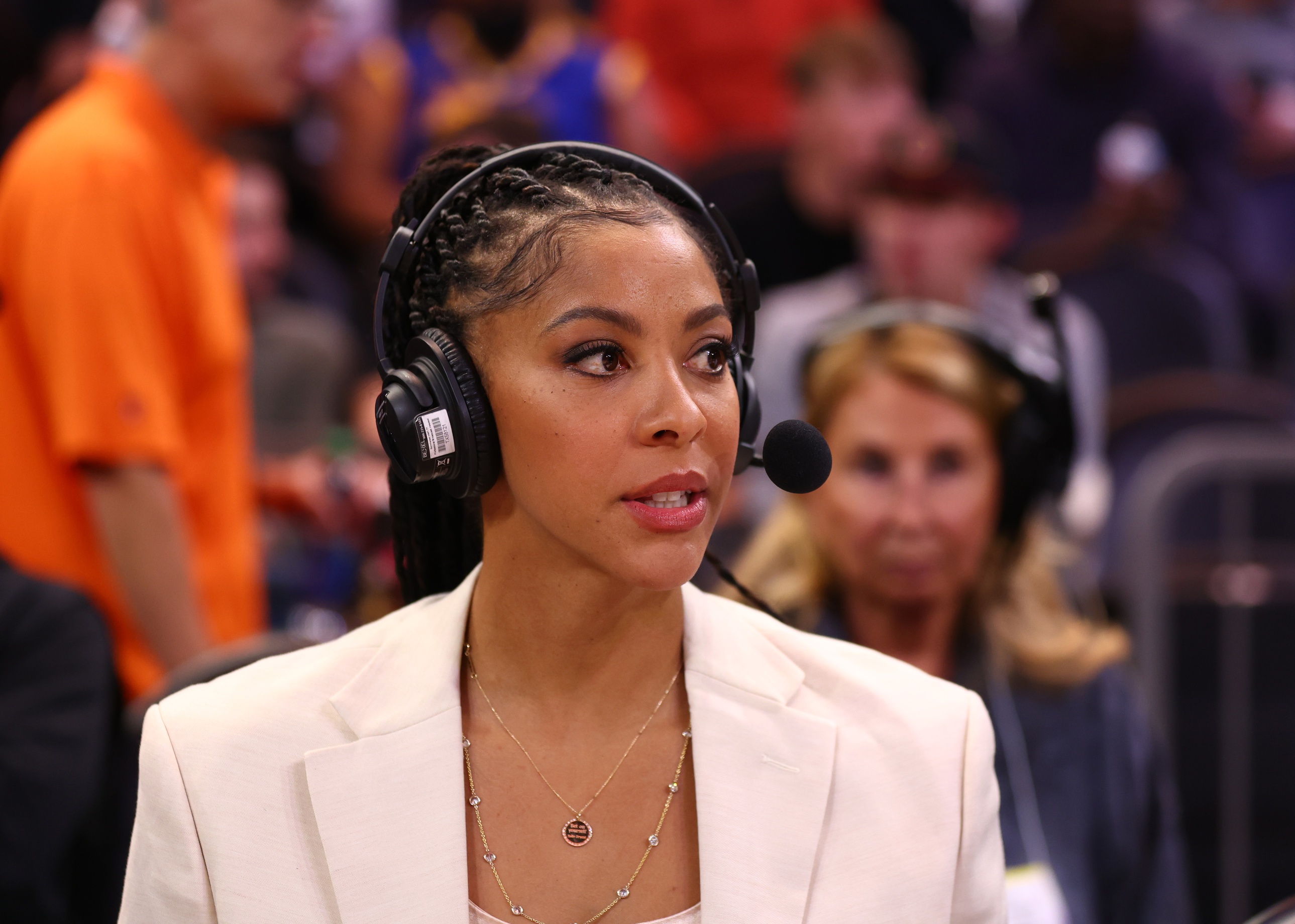 WATCH: Field of Dreams Question Stumps Candace Parker on Celebrity ...