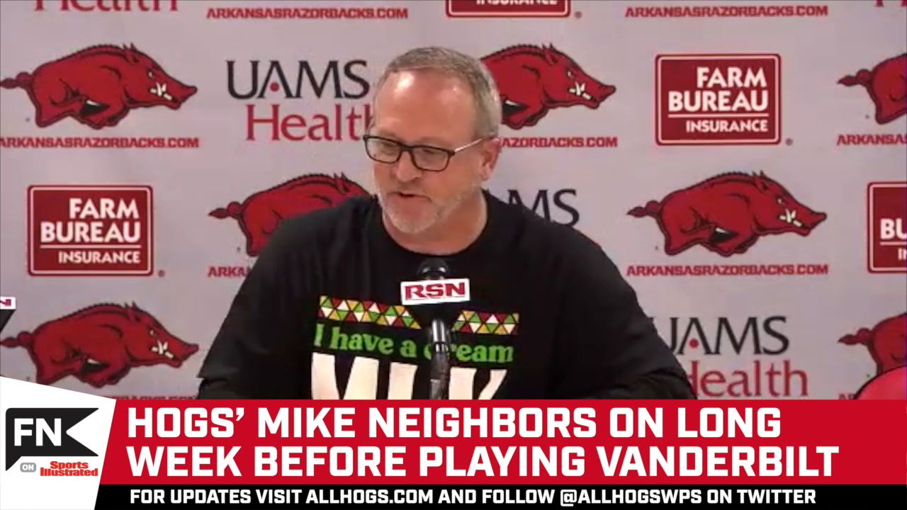Mike Neighbors Recapping Vanderbilt Win - Sports Illustrated All Hogs ...