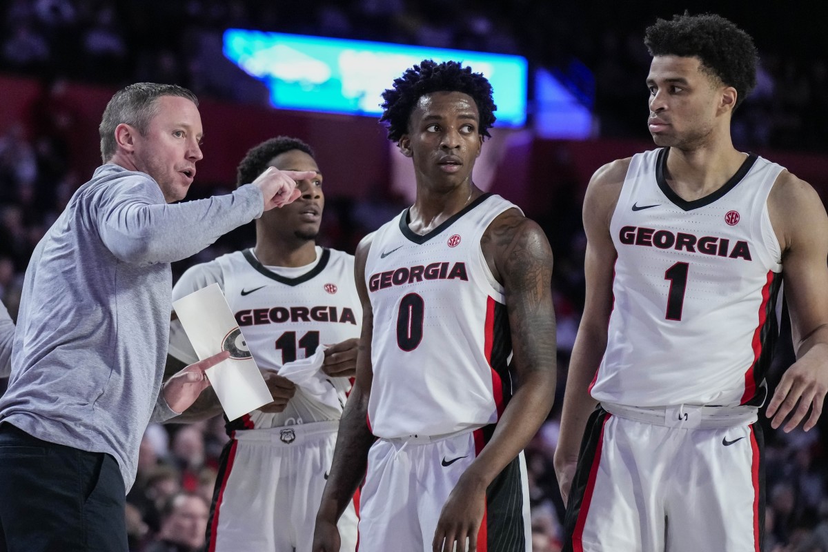 The Mike White Era is Off to a Solid Start in Athens. Georgia Looking ...