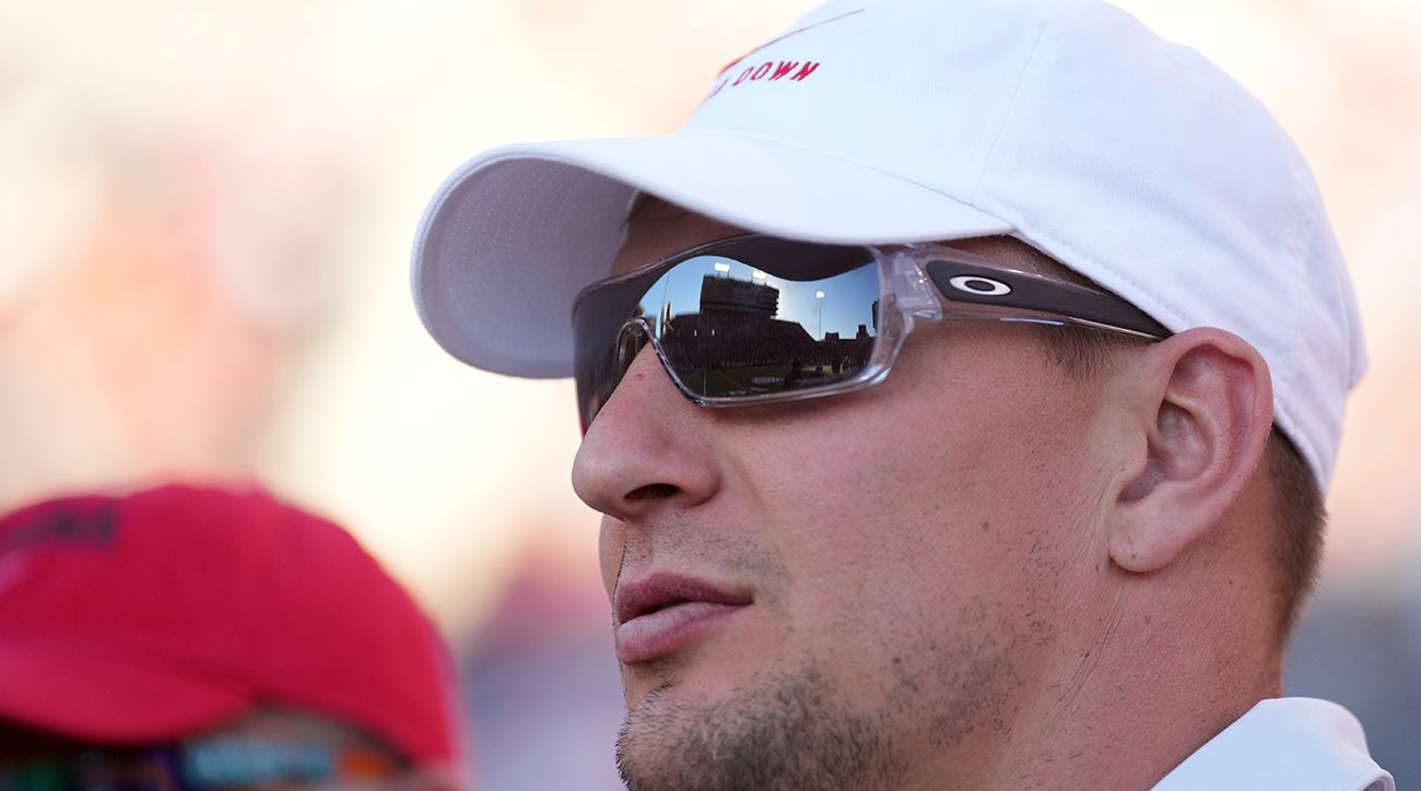 Rob Gronkowski Says He Had Talks About Playing for Bills This Season ...