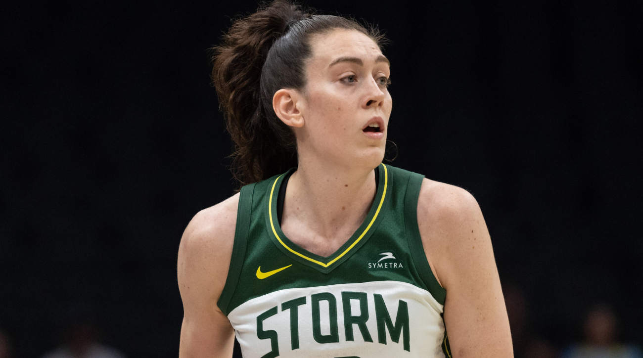 Breanna Stewart Pledges to Help Improve Travel for WNBA Teams - Sports ...