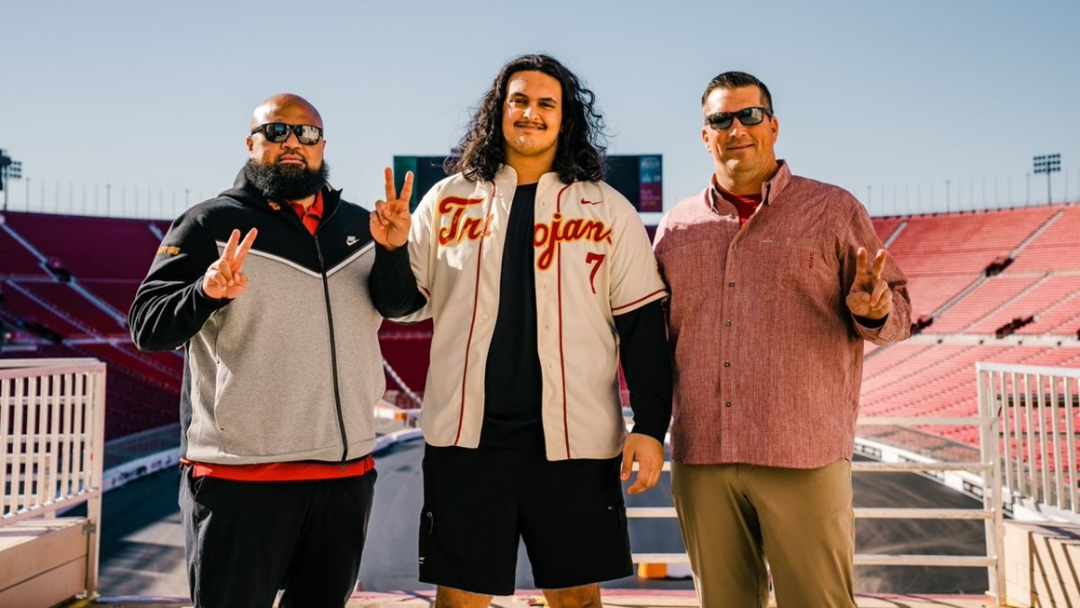 Former Florida Gators OL Ethan White Transferring to USC - Sports ...