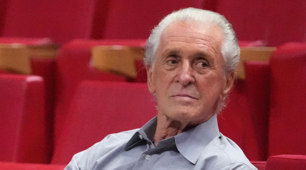 LeBron James vs. Kareem Abdul-Jabbar: Pat Riley Shares Interesting GOAT ...