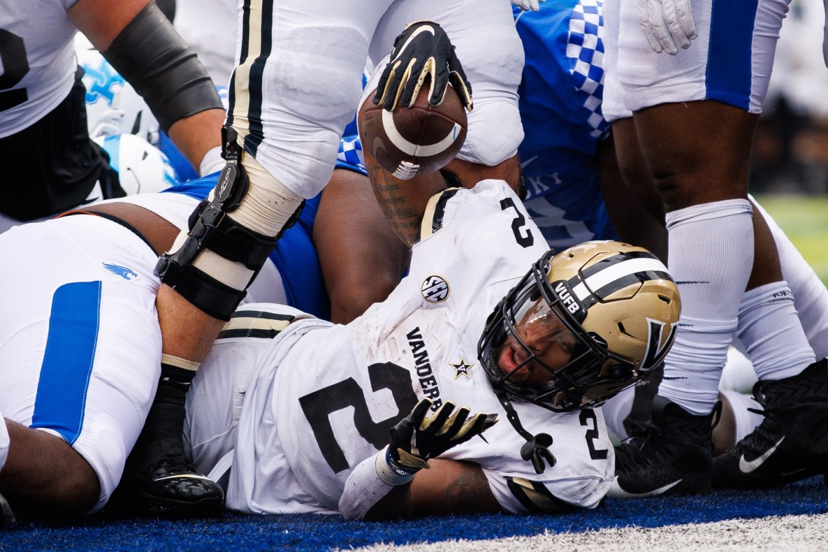 Ray Davis Not Looking to Follow Former Kentucky Running Back's ...