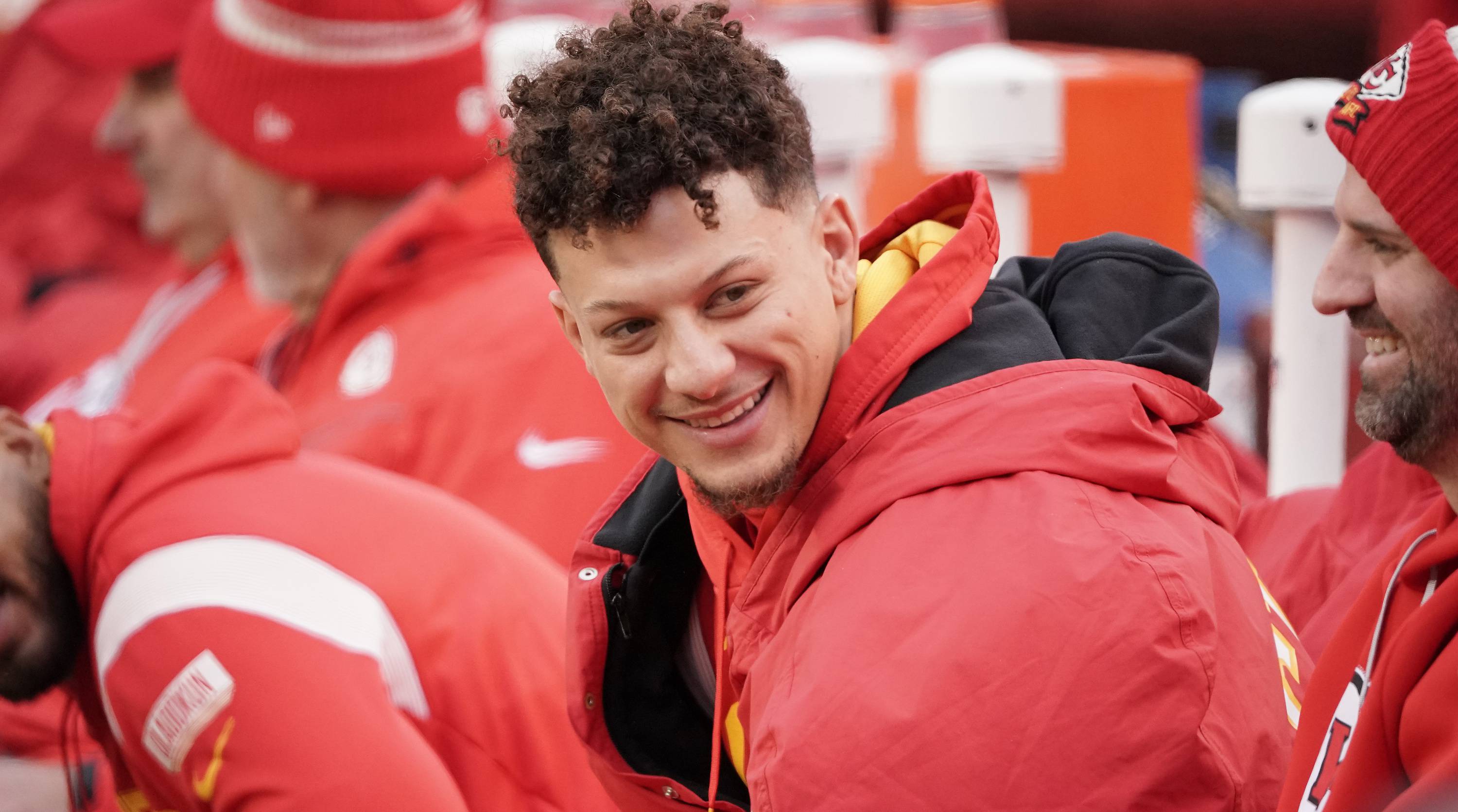 Patrick Mahomes’s Trainer Shares Incredible Meme About QB’s Ankle ...