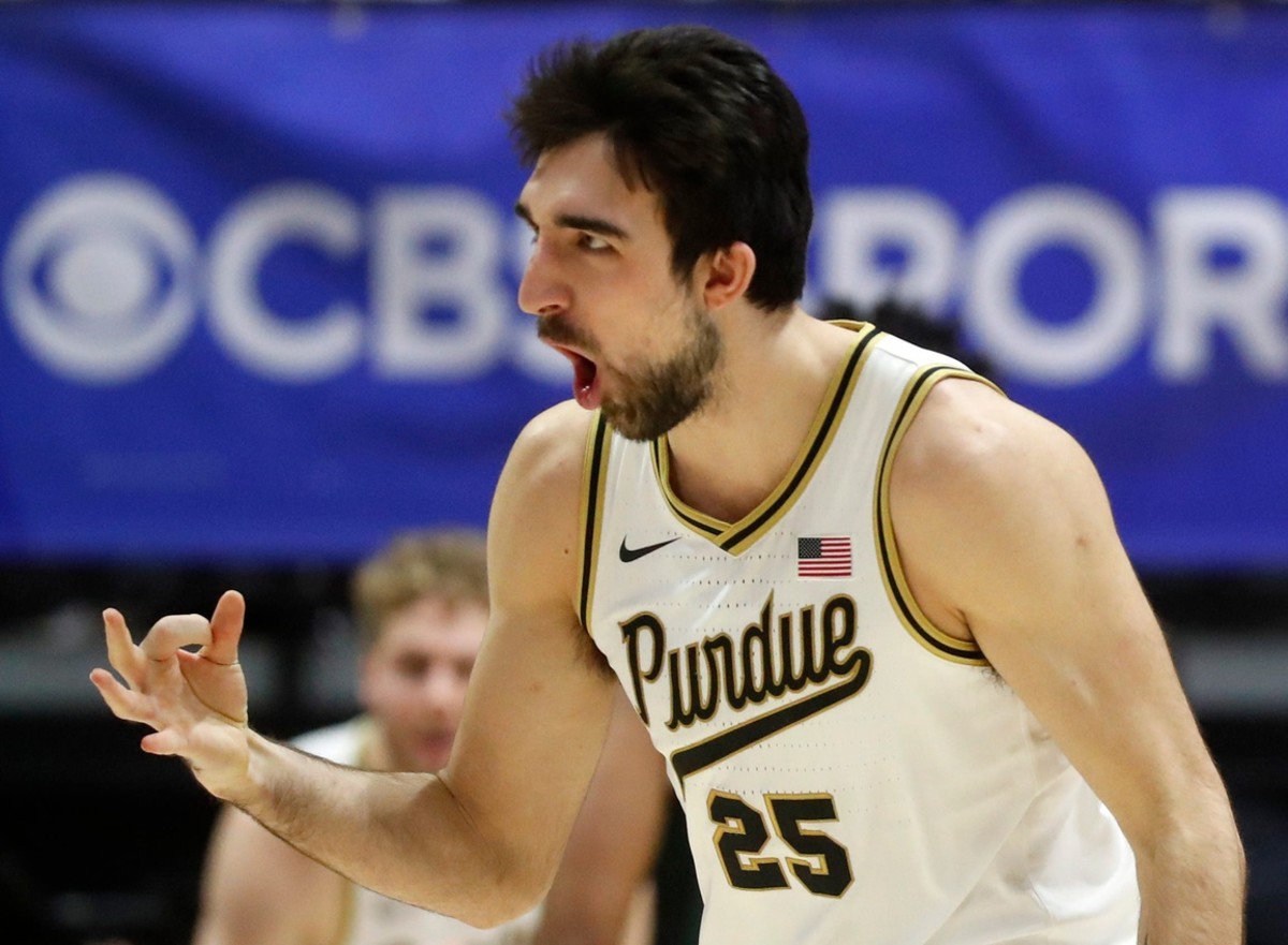 PHOTO GALLERY: No. 1 Purdue Basketball Routs Michigan State at Mackey ...