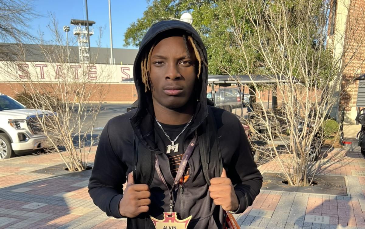 Standout 2025 RB Alvin Henderson talks "crazy" Junior Day visit to ...