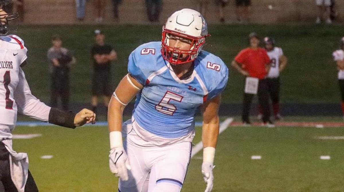 Notre Dame Offers 2024 Defensive Lineman Kellen Lindstrom - Sports ...