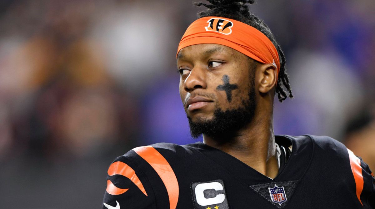 Joe Mixon’s Agent Says Aggravated Menacing Charge Will Be Dropped ...