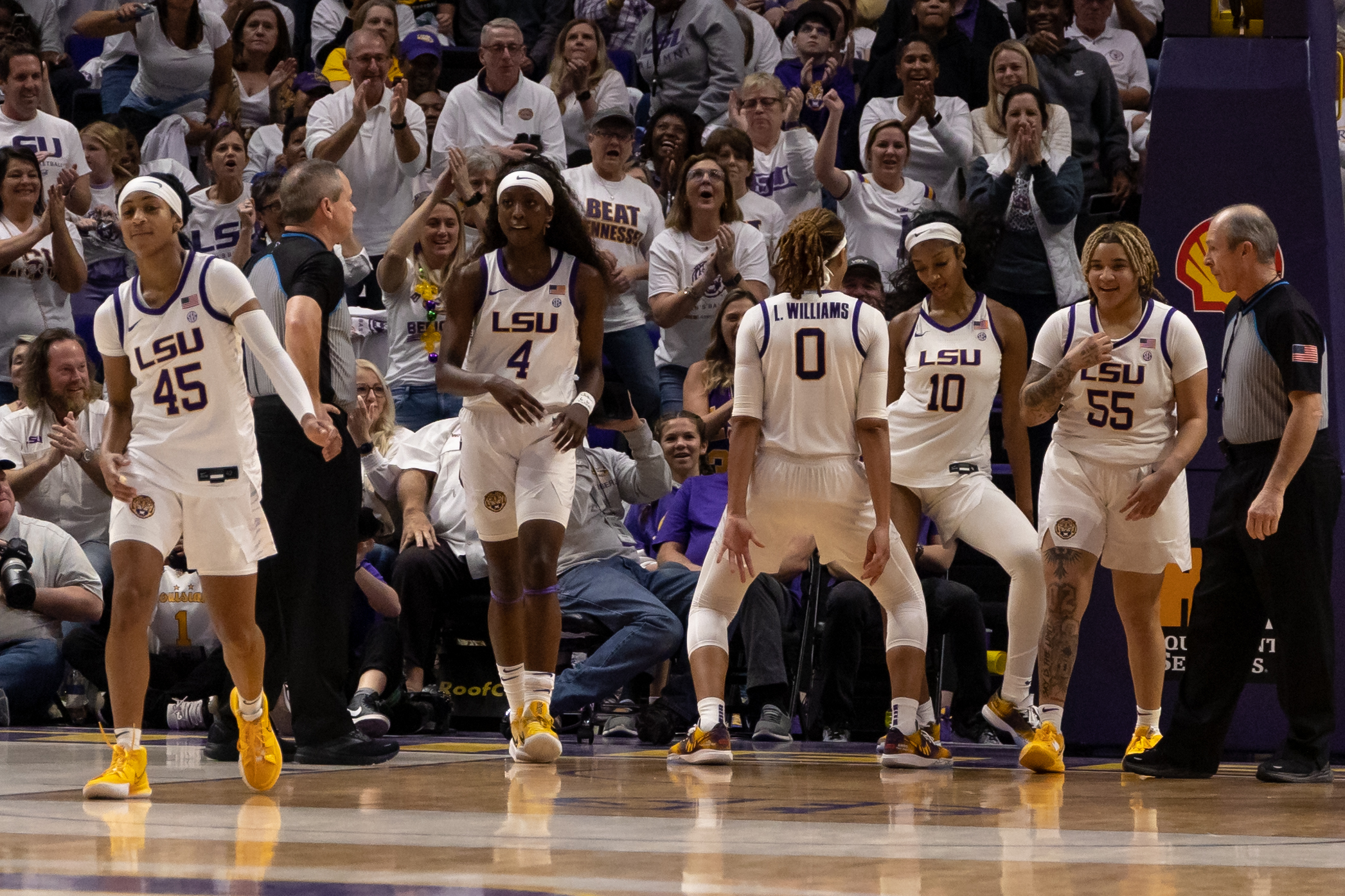No. 3 LSU Survives Overtime Thriller, Defeat Georgia 82-77 - Sports ...