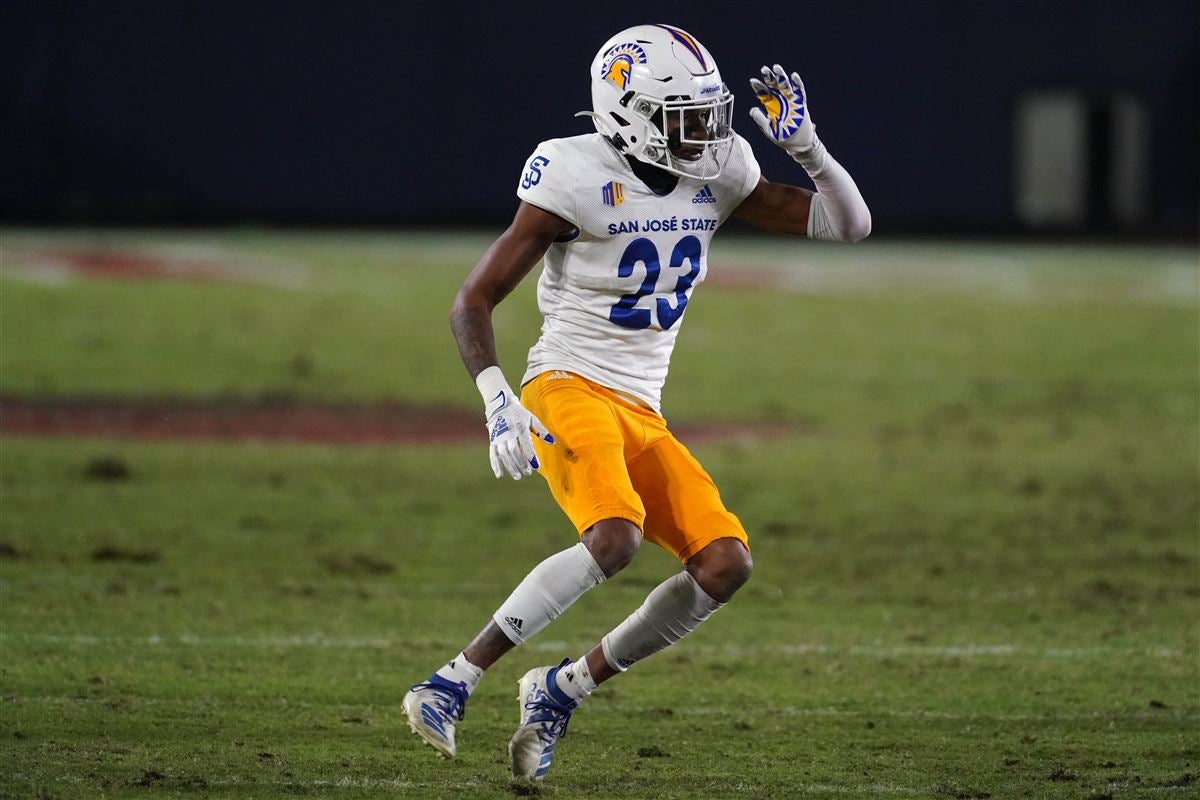 Report: Atlanta Falcons 'Really Like' CB Nehemiah Shelton; EXCLUSIVE ...