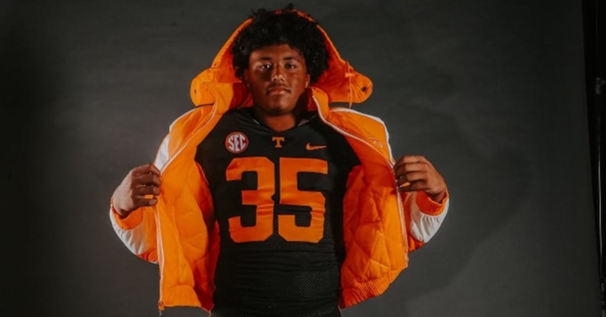 Tennessee Football's Daevin Hobbs Offers Thoughts on NIL - Sports ...