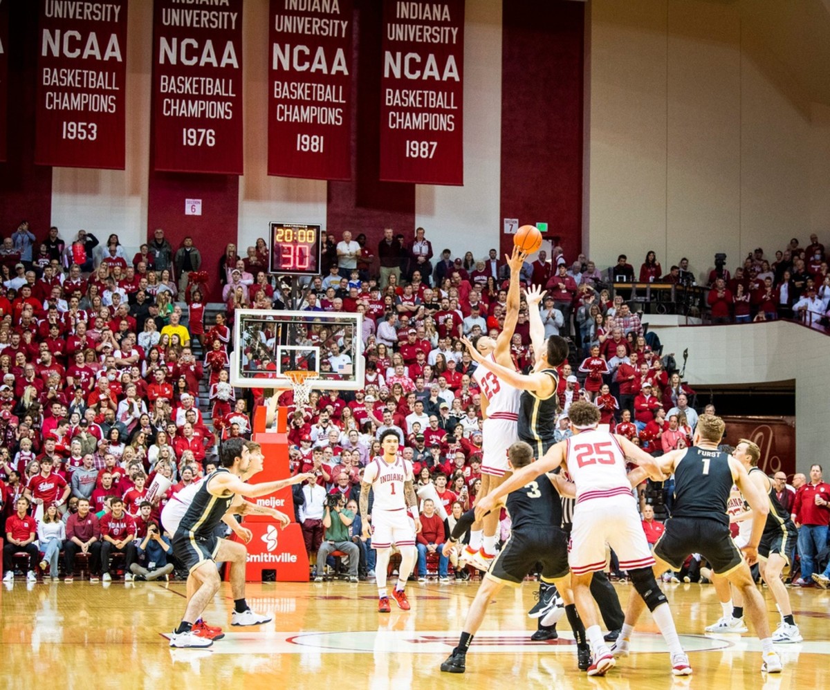 PHOTO GALLERY: Purdue Basketball Falls to Rival Indiana at Assembly ...