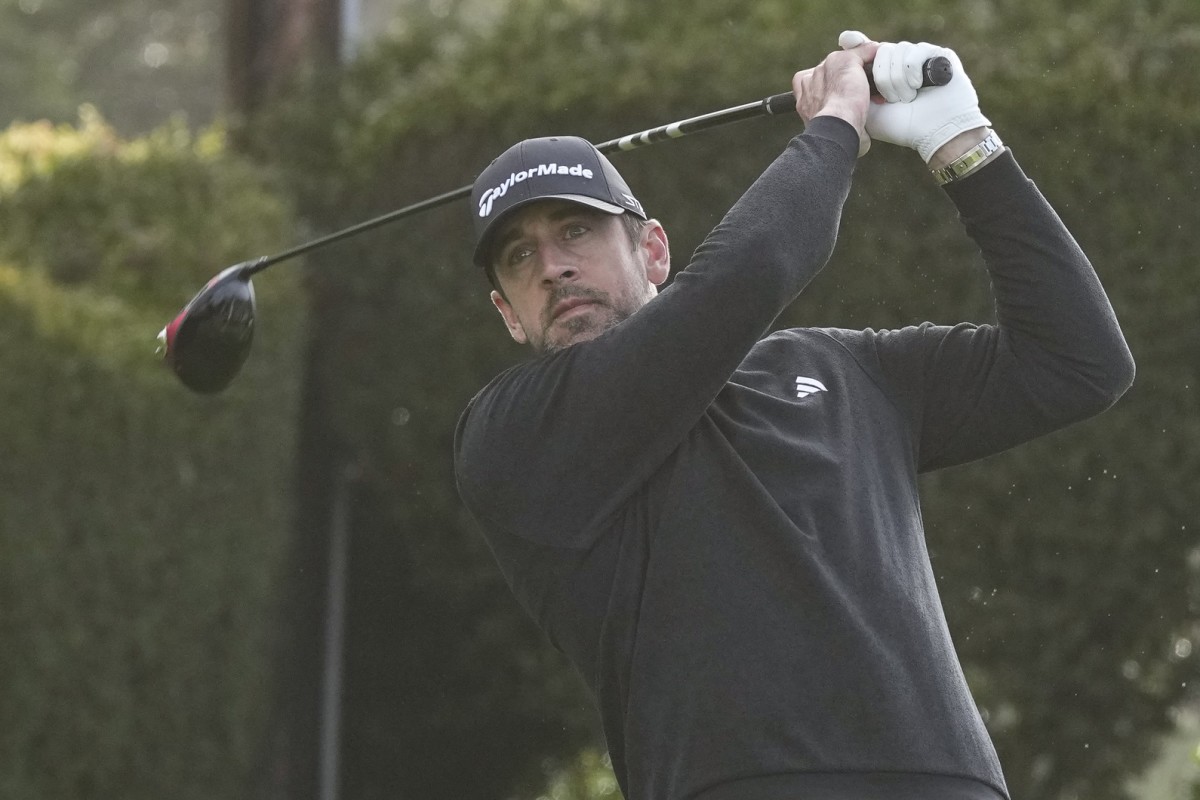 Aaron Rodgers Wins Pebble Beach Pro-Am - Sports Illustrated Cal Bears ...