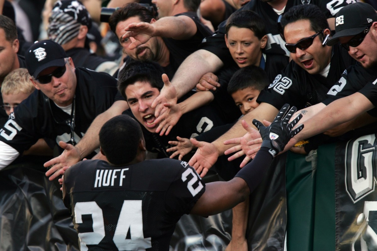 Michael Huff Broncos