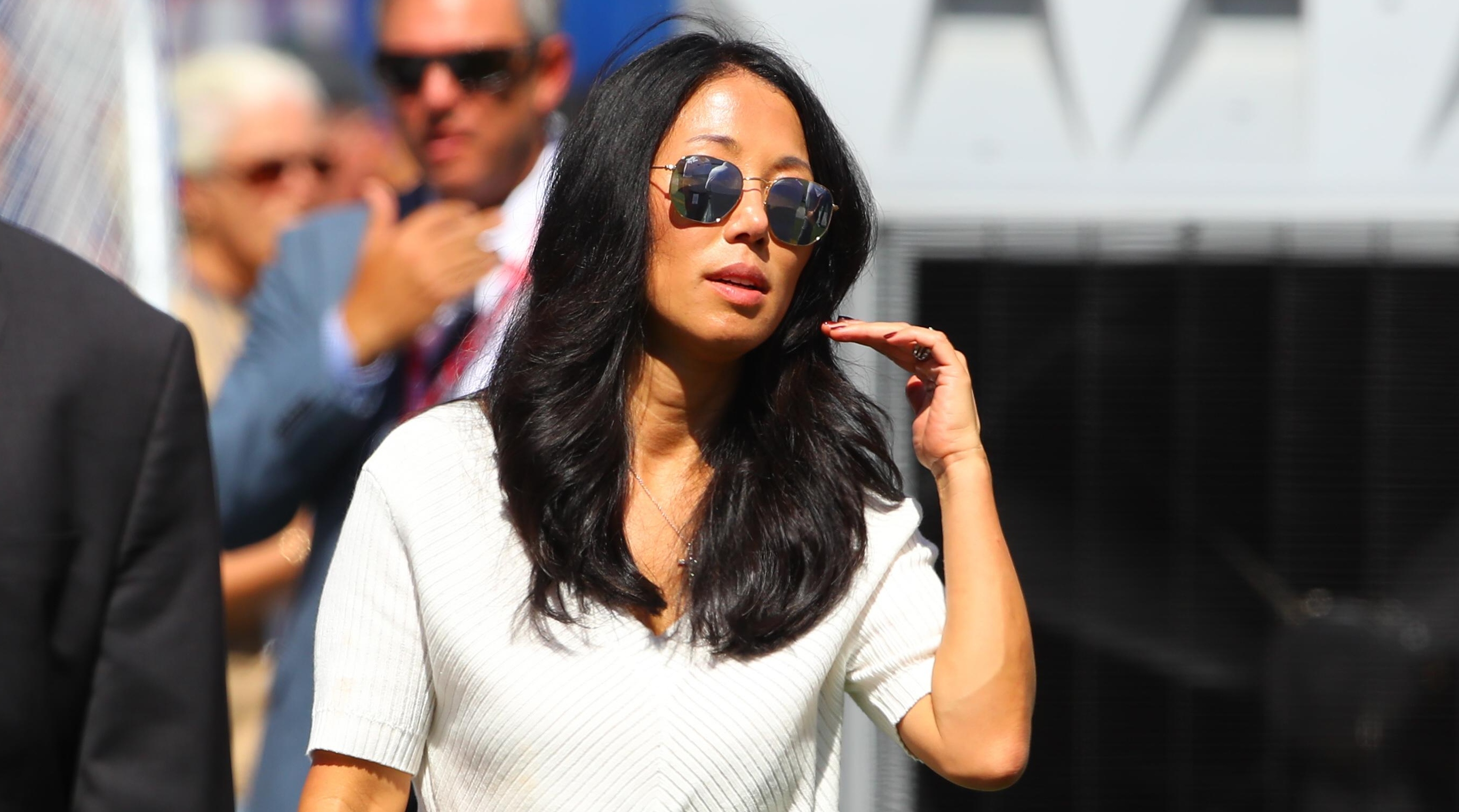 Bills Co-Owner Kim Pegula Went Into Cardiac Arrest Last Year, Daughter ...