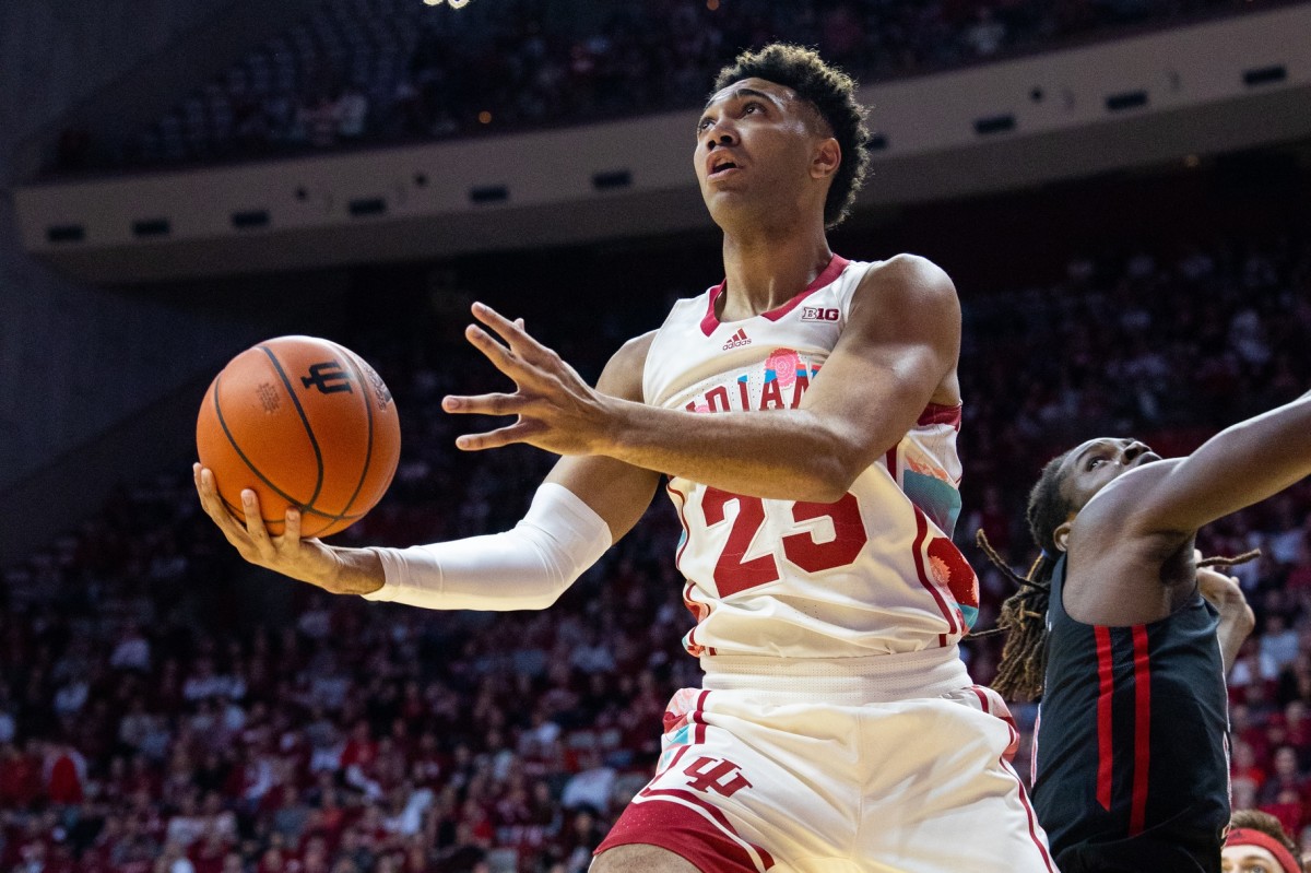 Indiana Grinds Out 66-60 Win Over Rutgers, Jackson-Davis Sets Program ...