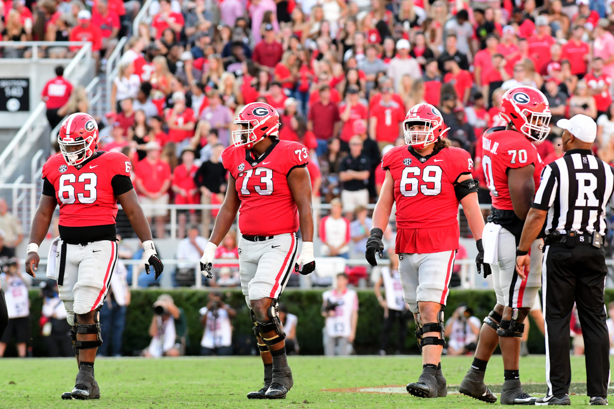 PFF Ranks Tate Ratledge Among Nation's Best - Sports Illustrated ...