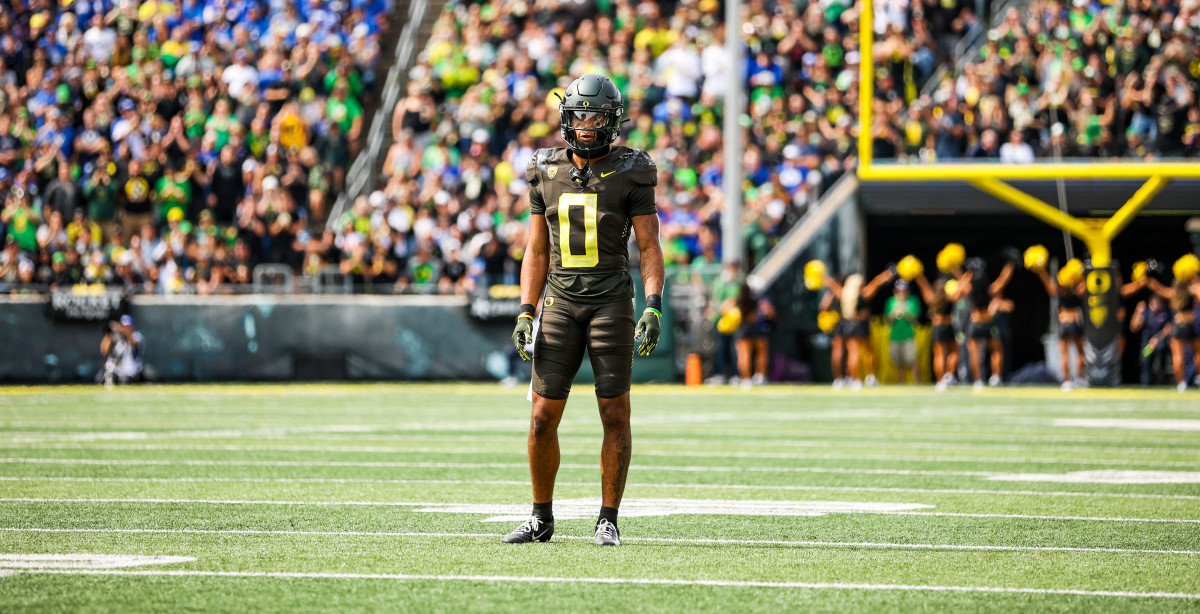 Oregon Football: Six Former Ducks Earn Invites to 2023 NFL Scouting ...