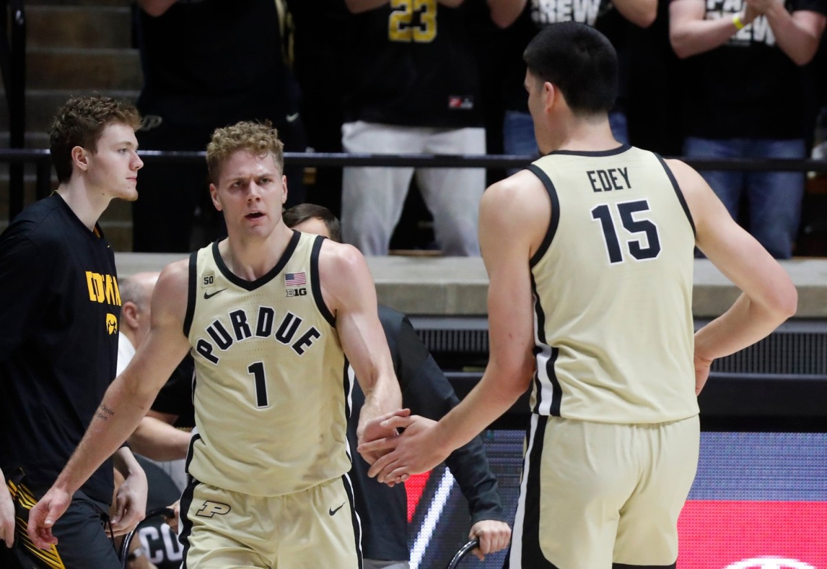 PHOTO GALLERY: Purdue Thwarts Iowa Comeback Hopes at Mackey Arena ...
