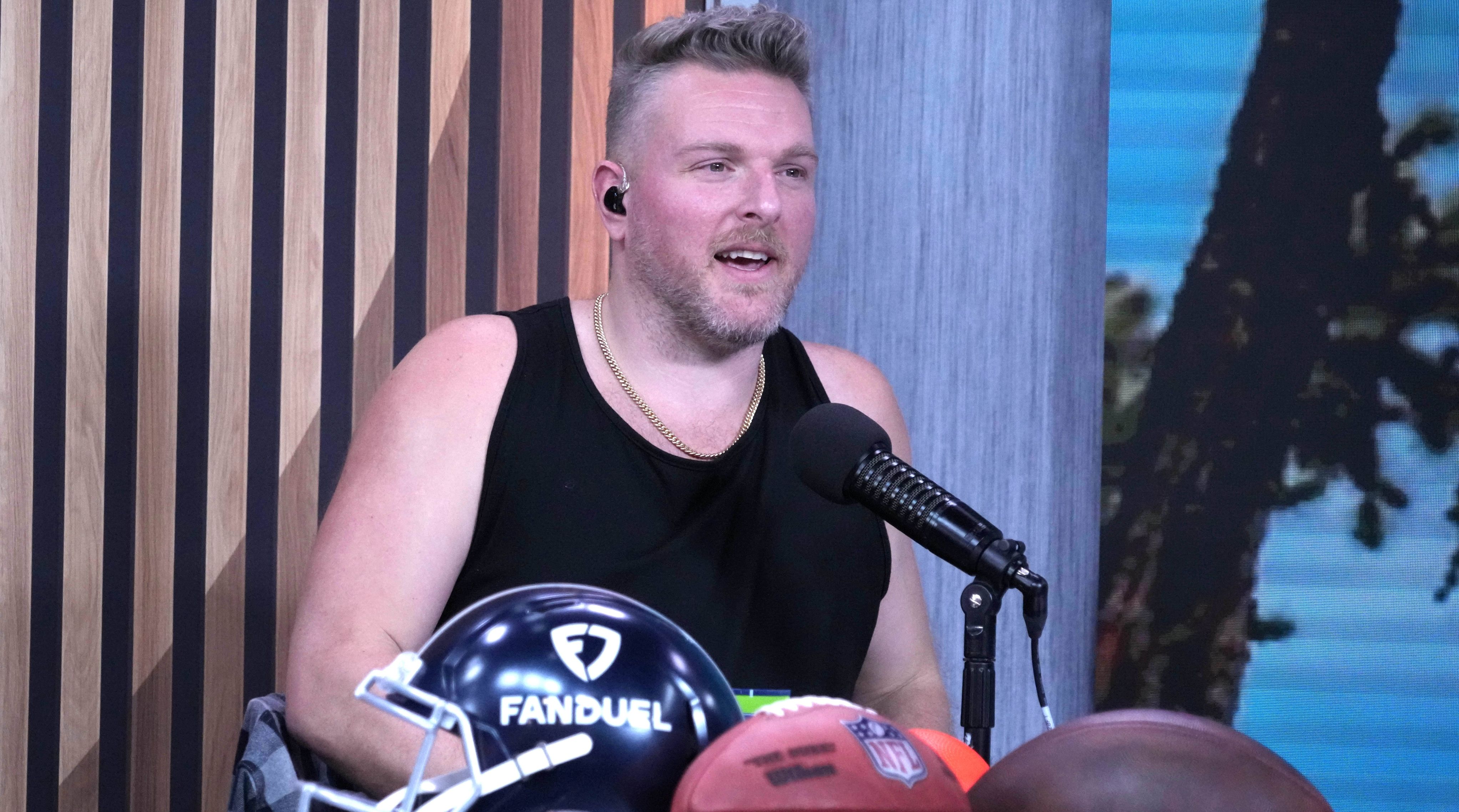 Pat McAfee Apologizes After Appearing to Snub Drew Brees - Sports ...