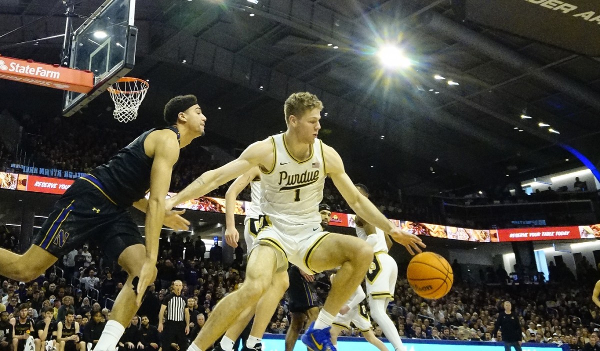 PHOTO GALLERY: Purdue Falters Down the Stretch in 64-58 Loss to ...