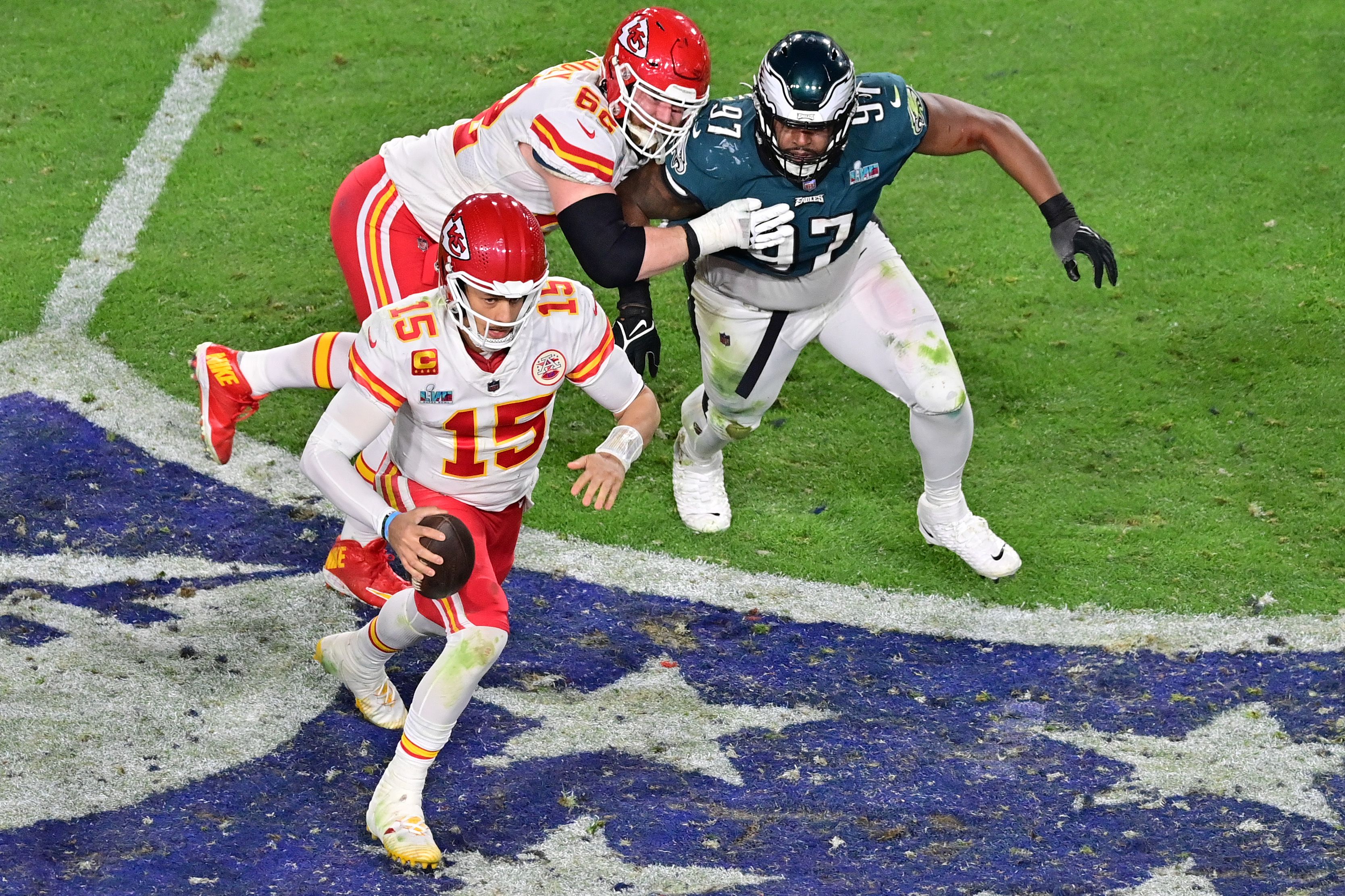 NFL Should Be Embarrassed by Awful Super Bowl Field - Sports Illustrated